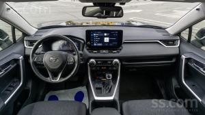 Zils Toyota RAV4 2023 Rīga, ar dzinēja tilpumu 2.00 L un nobraukumu 52 tūkst. km par 30990 €, foto 13 vietnē AUTOMOTO.COM.LV