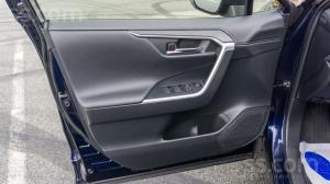 Zils Toyota RAV4 2023 Rīga, ar dzinēja tilpumu 2.00 L un nobraukumu 52 tūkst. km par 30990 €, foto 26 vietnē AUTOMOTO.COM.LV