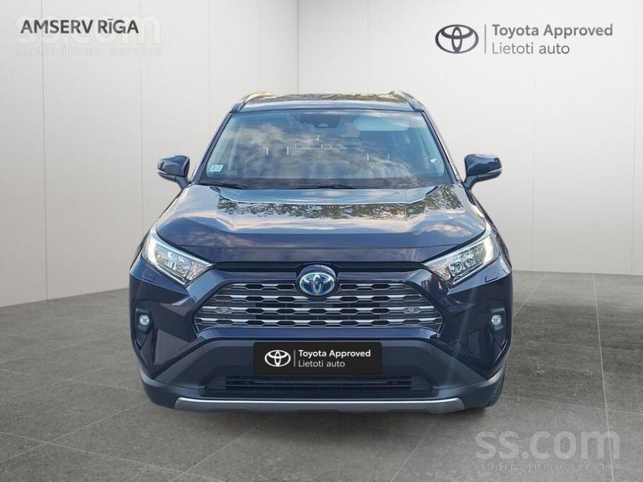 Zils Toyota RAV4 2024 Rīga, ar dzinēja tilpumu 2.20 L un nobraukumu 25 tūkst. km par 34900 €, foto 6 vietnē AUTOMOTO.COM.LV