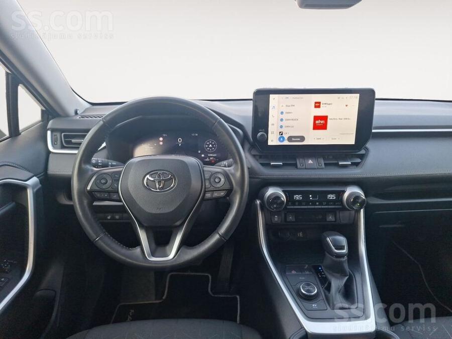 Zils Toyota RAV4 2024 Rīga, ar dzinēja tilpumu 2.20 L un nobraukumu 25 tūkst. km par 34900 €, foto 14 vietnē AUTOMOTO.COM.LV