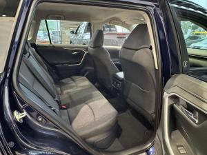 Blue Toyota RAV4 2024 in Siauliai, with an engine capacity of 2.49 L and mileage of 28 thousand km for 34500 €, photo 15 on AUTOMOTO.COM.LV