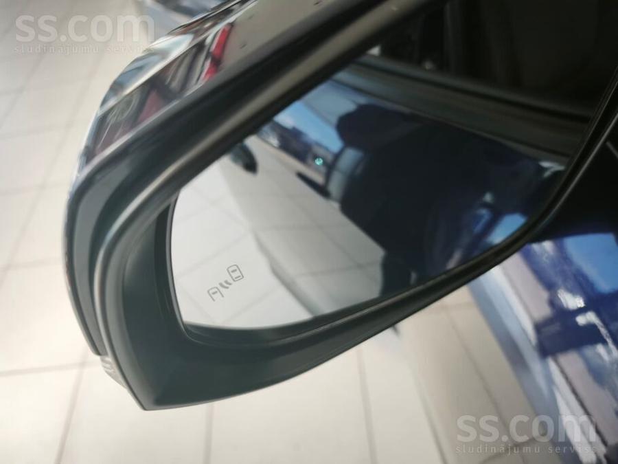 Blue Toyota RAV4 2025 in Riga, with an engine capacity of 2.50 L and mileage of 36 thousand km for 34900 €, photo 17 on AUTOMOTO.COM.LV
