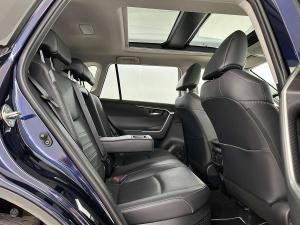 Zils Toyota RAV4 2025 Viļņa, ar dzinēja tilpumu 2.49 L un nobraukumu 21 tūkst. km par 44900 €, foto 8 vietnē AUTOMOTO.COM.LV