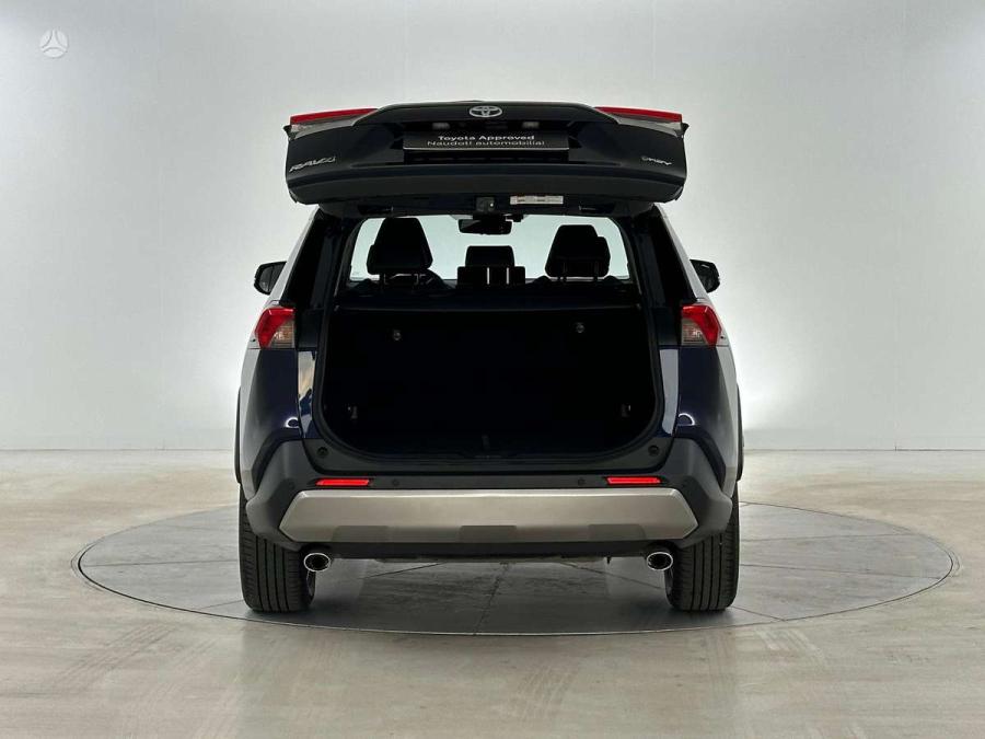 Zils Toyota RAV4 2025 Viļņa, ar dzinēja tilpumu 2.49 L un nobraukumu 21 tūkst. km par 44900 €, foto 11 vietnē AUTOMOTO.COM.LV