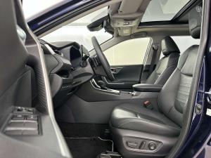 Zils Toyota RAV4 2025 Viļņa, ar dzinēja tilpumu 2.49 L un nobraukumu 21 tūkst. km par 44900 €, foto 12 vietnē AUTOMOTO.COM.LV