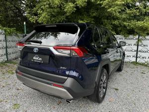 Blue Toyota RAV4 2025 in Vilnius, with an engine capacity of 2.49 L and mileage of 41 thousand km for 35000 €, photo 6 on AUTOMOTO.COM.LV