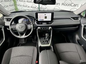 Blue Toyota RAV4 2025 in Vilnius, with an engine capacity of 2.49 L and mileage of 41 thousand km for 35000 €, photo 10 on AUTOMOTO.COM.LV