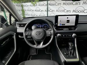 Blue Toyota RAV4 2025 in Vilnius, with an engine capacity of 2.49 L and mileage of 41 thousand km for 35000 €, photo 14 on AUTOMOTO.COM.LV