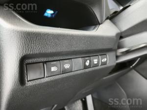 Zils Toyota RAV4 2025 Rīga, ar dzinēja tilpumu 2.50 L un nobraukumu 24 tūkst. km par 39990 €, foto 17 vietnē AUTOMOTO.COM.LV