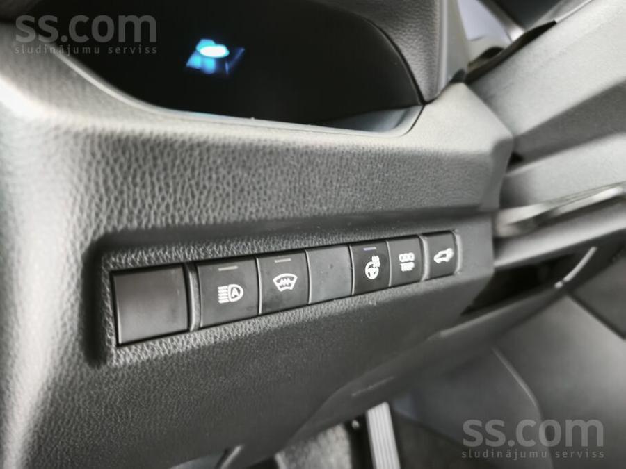 Zils Toyota RAV4 2025 Rīga, ar dzinēja tilpumu 2.50 L un nobraukumu 24 tūkst. km par 39990 €, foto 17 vietnē AUTOMOTO.COM.LV