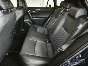 Zils Toyota RAV4 2025 Rīga, ar dzinēja tilpumu 2.50 L un nobraukumu 24 tūkst. km par 39990 €, foto 18 vietnē AUTOMOTO.COM.LV