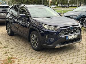 Синий Тойота РАВ 4 2025 в Рига, объемом двигателя 2.50 л и пробегом 25 тыс. км за 37850 €, фото  на AUTOMOTO.COM.LV