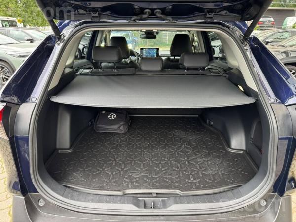 Blue Toyota RAV4 2025 in Riga, with an engine capacity of 2.50 L and mileage of 25 thousand km for 37850 €, photo 10 on AUTOMOTO.COM.LV
