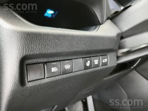 Blue Toyota RAV4 2025 in Jekabpils, with an engine capacity of 2.50 L and mileage of 24 thousand km for 37900 €, photo 10 on AUTOMOTO.COM.LV