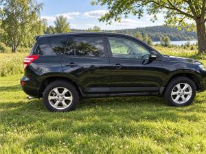 Zils Toyota RAV4 2012 Viļņa, ar dzinēja tilpumu 0.00 L un nobraukumu 399 tūkst. km par 4400 €, foto 6 vietnē AUTOMOTO.COM.LV