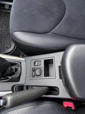 Zils Toyota RAV4 2012 Viļņa, ar dzinēja tilpumu 0.00 L un nobraukumu 399 tūkst. km par 4400 €, foto 12 vietnē AUTOMOTO.COM.LV
