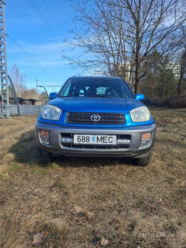 Zils Toyota RAV4 2004 Tallina, ar dzinēja tilpumu 1.80 L un nobraukumu 167 tūkst. km par 2300 €, foto 2 vietnē AUTOMOTO.COM.LV