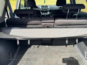 Zils Toyota RAV4 2009 Tallina, ar dzinēja tilpumu 2.00 L un nobraukumu 245 tūkst. km par 5400 €, foto 7 vietnē AUTOMOTO.COM.LV