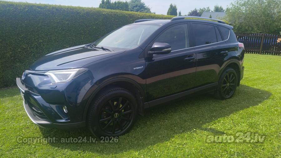 Синий Тойота РАВ 4 2018 в Таллин, объемом двигателя 2.50 л и пробегом 150 тыс. км за 17900 €, фото 7 на AUTOMOTO.COM.LV