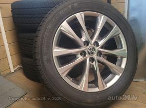Синий Тойота РАВ 4 2018 в Таллин, объемом двигателя 2.50 л и пробегом 150 тыс. км за 17900 €, фото 16 на AUTOMOTO.COM.LV
