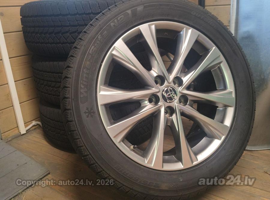 Синий Тойота РАВ 4 2018 в Таллин, объемом двигателя 2.50 л и пробегом 150 тыс. км за 17900 €, фото 16 на AUTOMOTO.COM.LV