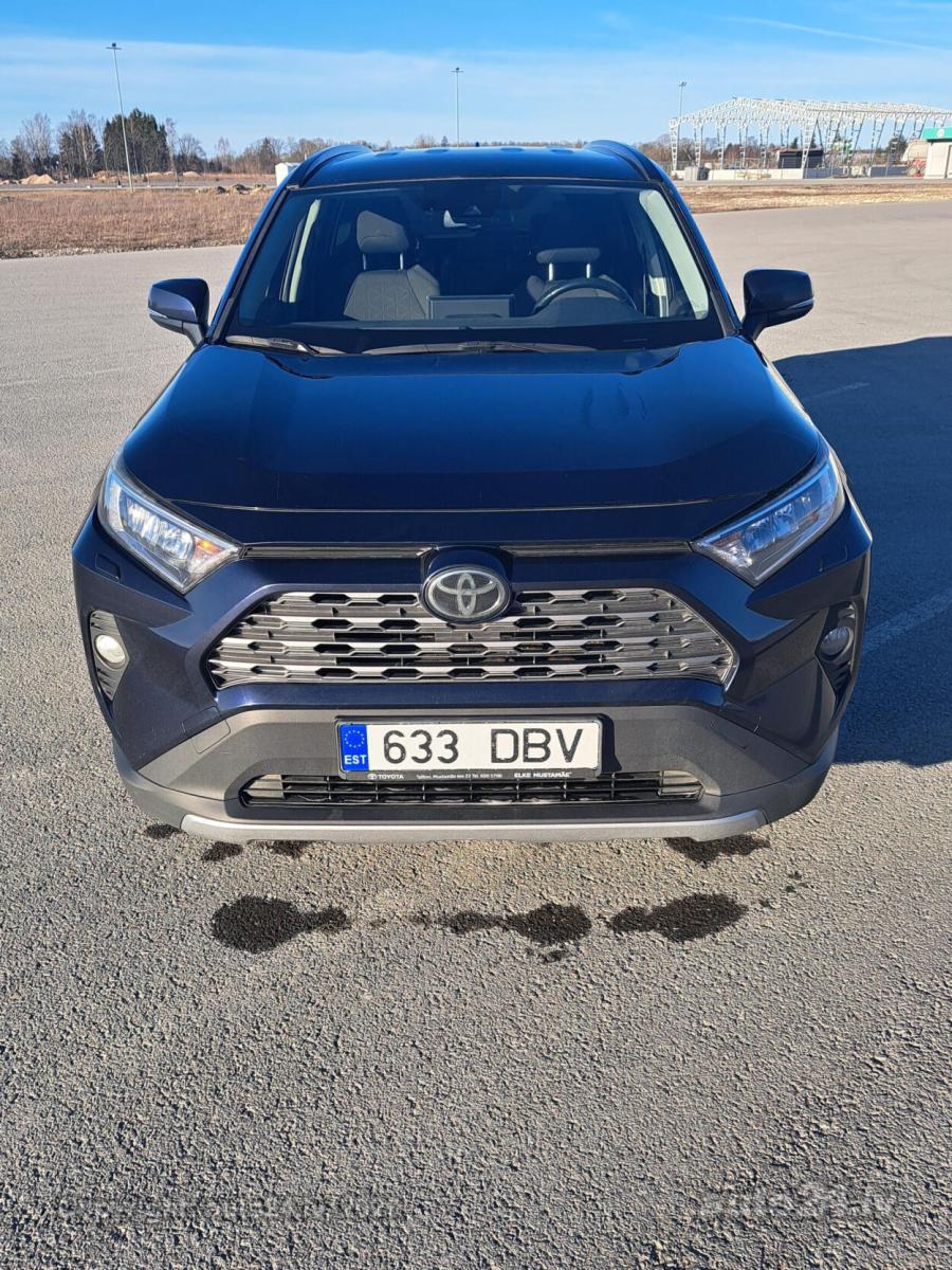 Zils Toyota RAV4 2019 Tallina, ar dzinēja tilpumu 2.00 L un nobraukumu 181 tūkst. km par 19500 €, foto 10 vietnē AUTOMOTO.COM.LV