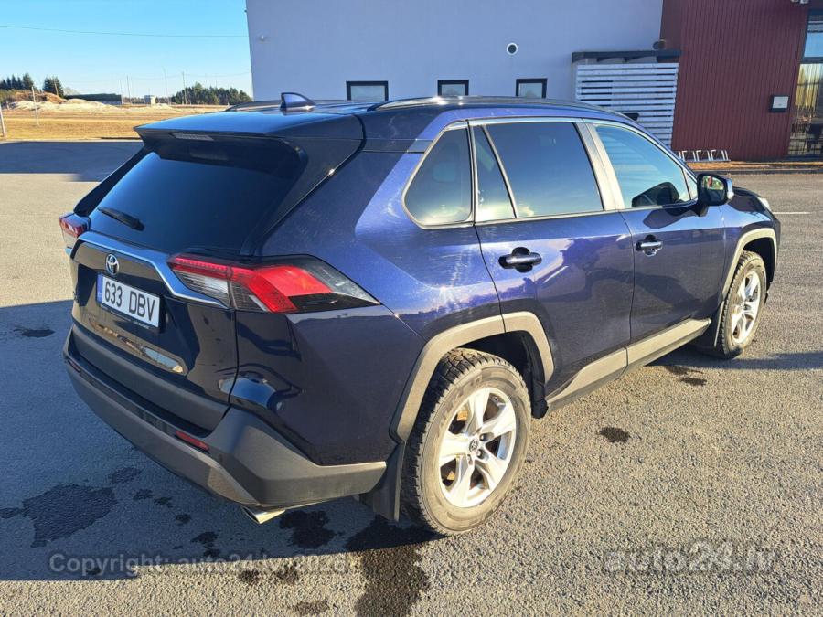 Zils Toyota RAV4 2019 Tallina, ar dzinēja tilpumu 2.00 L un nobraukumu 181 tūkst. km par 19500 €, foto 11 vietnē AUTOMOTO.COM.LV