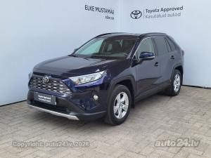 Zils Toyota RAV4 2020 Tallina, ar dzinēja tilpumu 1.99 L un nobraukumu 69 tūkst. km par 25995 €, foto  vietnē AUTOMOTO.COM.LV