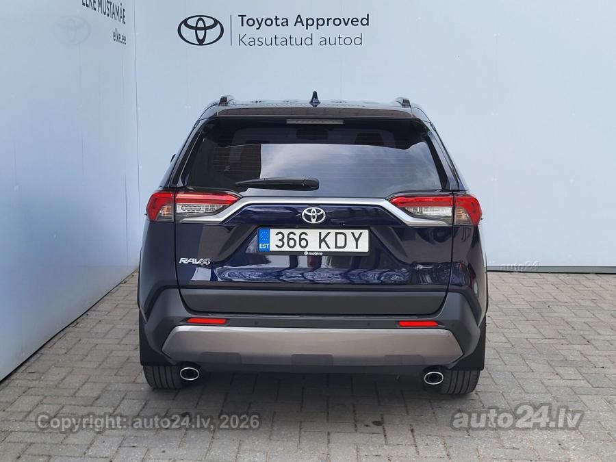 Zils Toyota RAV4 2020 Tallina, ar dzinēja tilpumu 1.99 L un nobraukumu 69 tūkst. km par 25995 €, foto 5 vietnē AUTOMOTO.COM.LV