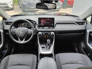 Zils Toyota RAV4 2020 Tallina, ar dzinēja tilpumu 1.99 L un nobraukumu 69 tūkst. km par 25995 €, foto 9 vietnē AUTOMOTO.COM.LV