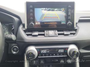 Zils Toyota RAV4 2020 Tallina, ar dzinēja tilpumu 1.99 L un nobraukumu 69 tūkst. km par 25995 €, foto 15 vietnē AUTOMOTO.COM.LV