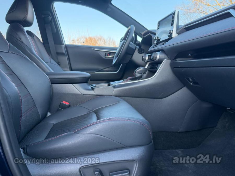 Zils Toyota RAV4 2022 Tartu, ar dzinēja tilpumu 2.50 L un nobraukumu 36 tūkst. km par 41000 €, foto 7 vietnē AUTOMOTO.COM.LV