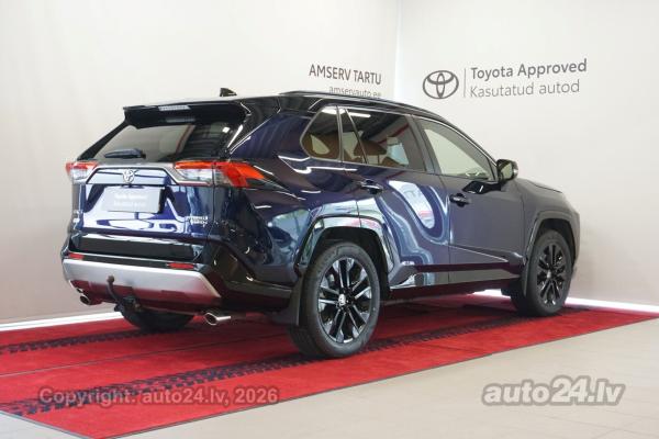 Zils Toyota RAV4 2023 Tartu, ar dzinēja tilpumu 2.50 L un nobraukumu 46 tūkst. km par 37990 €, foto 2 vietnē AUTOMOTO.COM.LV