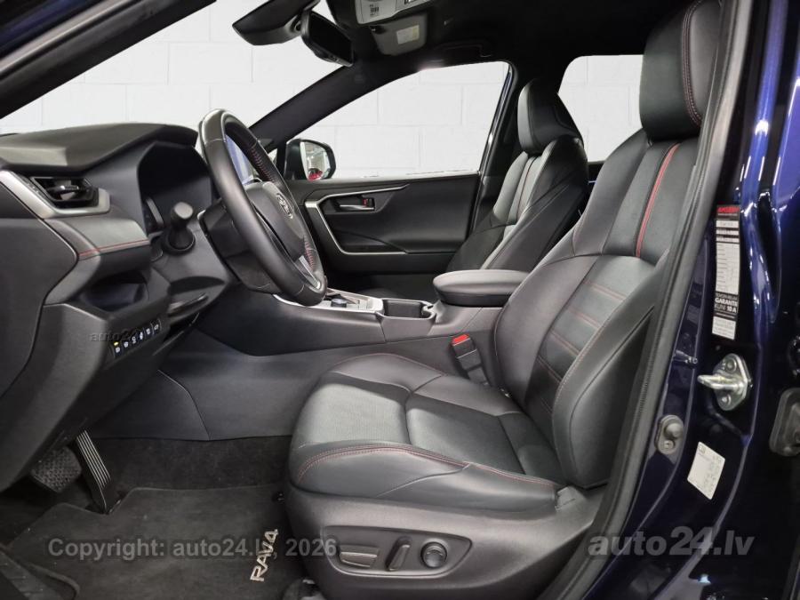 Zils Toyota RAV4 2023 Tallina, ar dzinēja tilpumu 2.50 L un nobraukumu 39 tūkst. km par 42990 €, foto 12 vietnē AUTOMOTO.COM.LV
