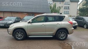 Brūns Toyota RAV4 2007 Daugavpils, ar dzinēja tilpumu 2.00 L un nobraukumu 0 tūkst. km par 5350 €, foto 9 vietnē AUTOMOTO.COM.LV