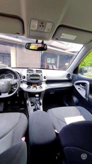 Brūns Toyota RAV4 2009 Šilalė, ar dzinēja tilpumu 2.23 L un nobraukumu 271 tūkst. km par 6700 €, foto 11 vietnē AUTOMOTO.COM.LV