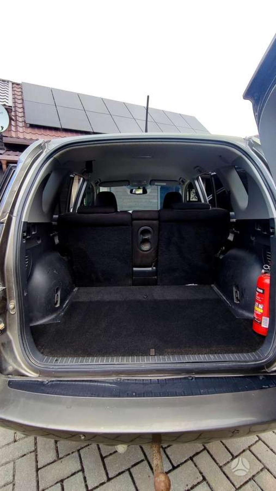 Brūns Toyota RAV4 2009 Šilalė, ar dzinēja tilpumu 2.23 L un nobraukumu 271 tūkst. km par 6700 €, foto 18 vietnē AUTOMOTO.COM.LV