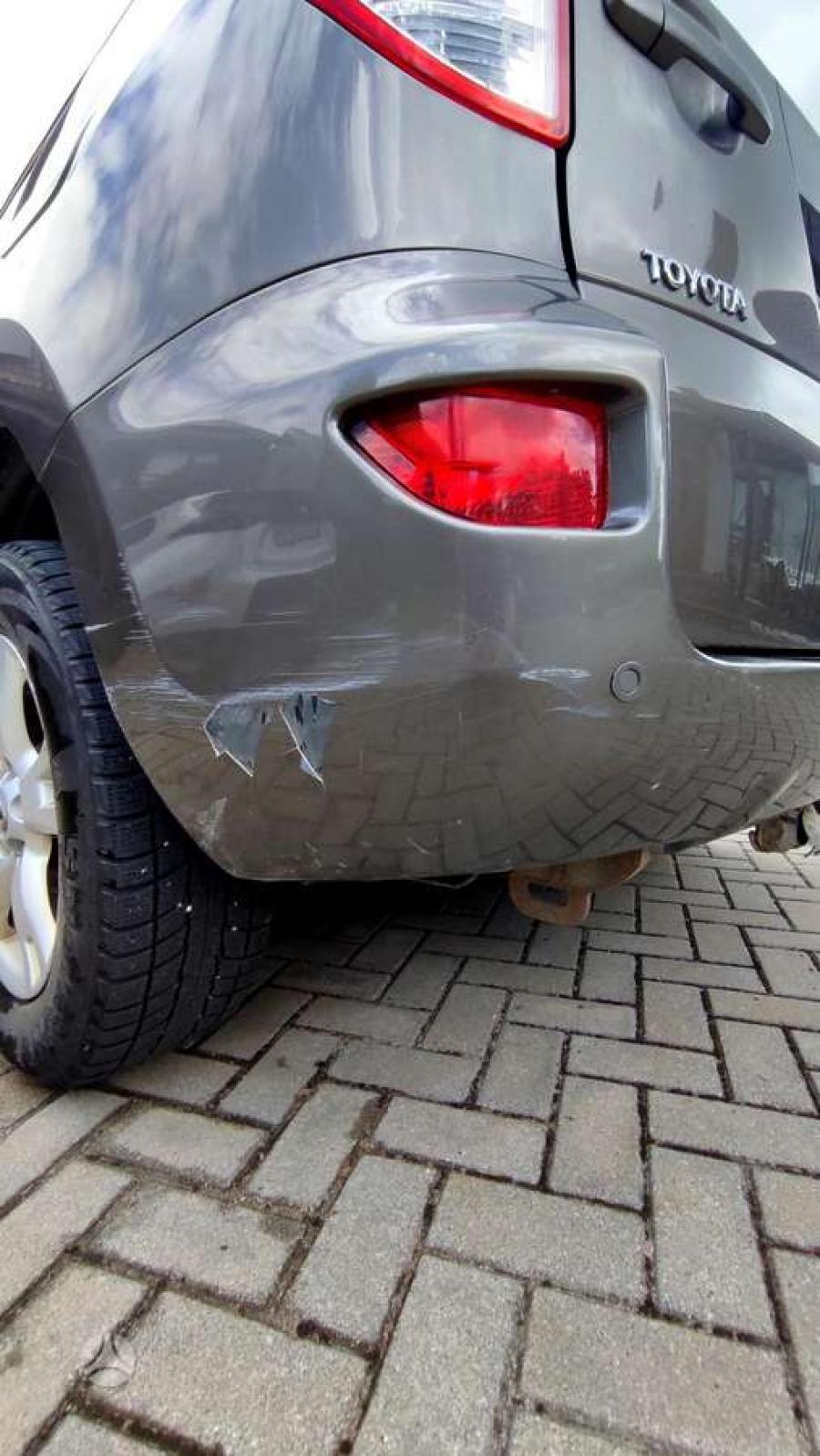 Brūns Toyota RAV4 2009 Šilalė, ar dzinēja tilpumu 2.23 L un nobraukumu 271 tūkst. km par 6700 €, foto 21 vietnē AUTOMOTO.COM.LV
