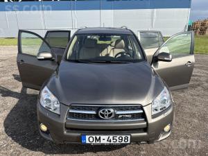 Brūns Toyota RAV4 2009 Daugavpils, ar dzinēja tilpumu 2.20 L un nobraukumu 263 tūkst. km par 6950 €, foto 35 vietnē AUTOMOTO.COM.LV