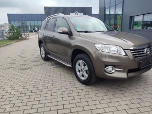 Brūns Toyota RAV4 2010 Šauļi, ar dzinēja tilpumu 2.23 L un nobraukumu 175 tūkst. km par 7500 €, foto 3 vietnē AUTOMOTO.COM.LV