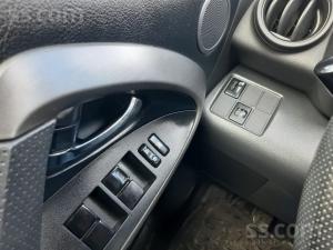 Brūns Toyota RAV4 2011 Daugavpils, ar dzinēja tilpumu 2.20 L un nobraukumu 0 tūkst. km par 7950 €, foto 13 vietnē AUTOMOTO.COM.LV