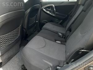 Brūns Toyota RAV4 2011 Daugavpils, ar dzinēja tilpumu 2.20 L un nobraukumu 0 tūkst. km par 7950 €, foto 21 vietnē AUTOMOTO.COM.LV