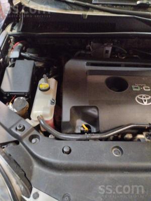 Brūns Toyota RAV4 2011 Liepāja, ar dzinēja tilpumu 2.20 L un nobraukumu 225 tūkst. km par 6650 €, foto 14 vietnē AUTOMOTO.COM.LV