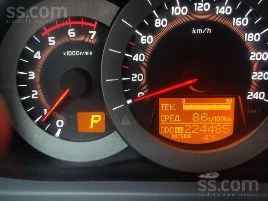 Brūns Toyota RAV4 2011 Liepāja, ar dzinēja tilpumu 2.20 L un nobraukumu 225 tūkst. km par 6650 €, foto 23 vietnē AUTOMOTO.COM.LV