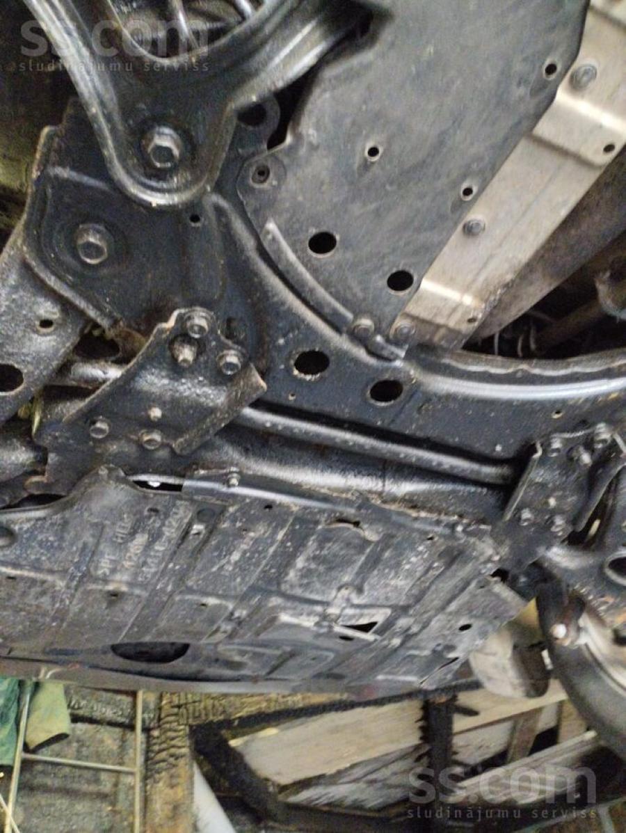 Коричневый Тойота РАВ 4 2011 в Лиепая, объемом двигателя 2.20 л и пробегом 225 тыс. км за 6400 €, фото 11 на AUTOMOTO.COM.LV