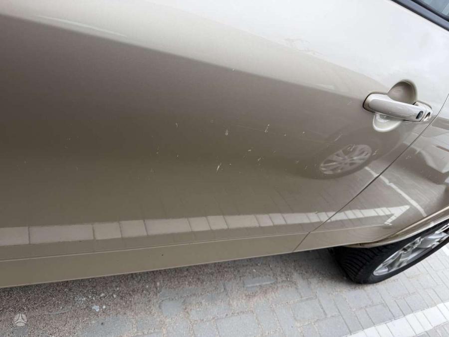 Brown Toyota RAV4 2011 in Taurage, with an engine capacity of 2.23 L and mileage of 155 thousand km for 6200 €, photo 11 on AUTOMOTO.COM.LV