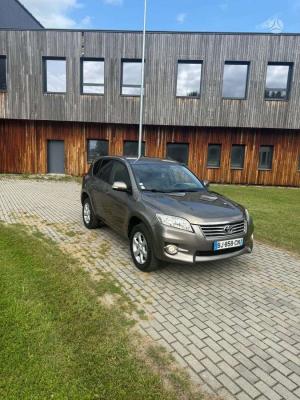 Brūns Toyota RAV4 2011 Tauragė, ar dzinēja tilpumu 2.20 L un nobraukumu 206 tūkst. km par 7500 €, foto 3 vietnē AUTOMOTO.COM.LV
