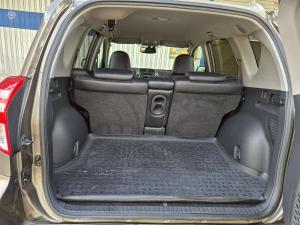 Brown Toyota RAV4 2011 in Silute, with an engine capacity of 0.00 L and mileage of 230 thousand km for 7500 €, photo 25 on AUTOMOTO.COM.LV