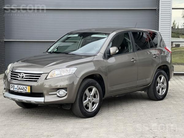 Brūns Toyota RAV4 2012 Jēkabpils, ar dzinēja tilpumu 2.20 L un nobraukumu 219 tūkst. km par 8490 €, foto 8 vietnē AUTOMOTO.COM.LV