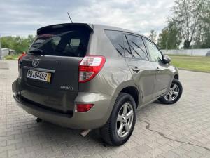 Brūns Toyota RAV4 2012 Jēkabpils, ar dzinēja tilpumu 2.20 L un nobraukumu 219 tūkst. km par 8490 €, foto 3 vietnē AUTOMOTO.COM.LV